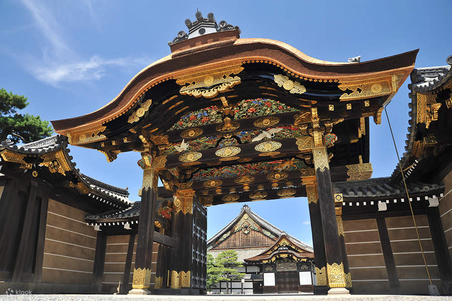[Kyoto In-Depth Tour] Nijo Castle + Kinkaku-ji (Golden Pavilion ...